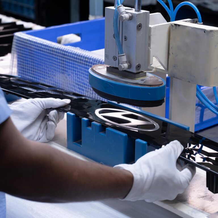 Post Moulding Activities – Vignesh Polymers